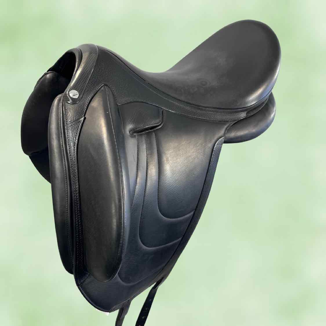 Devoucoux Makila Harmonie S Monoflap 17.5" N Black 2021 Dressage Saddle – Good Apple Equine