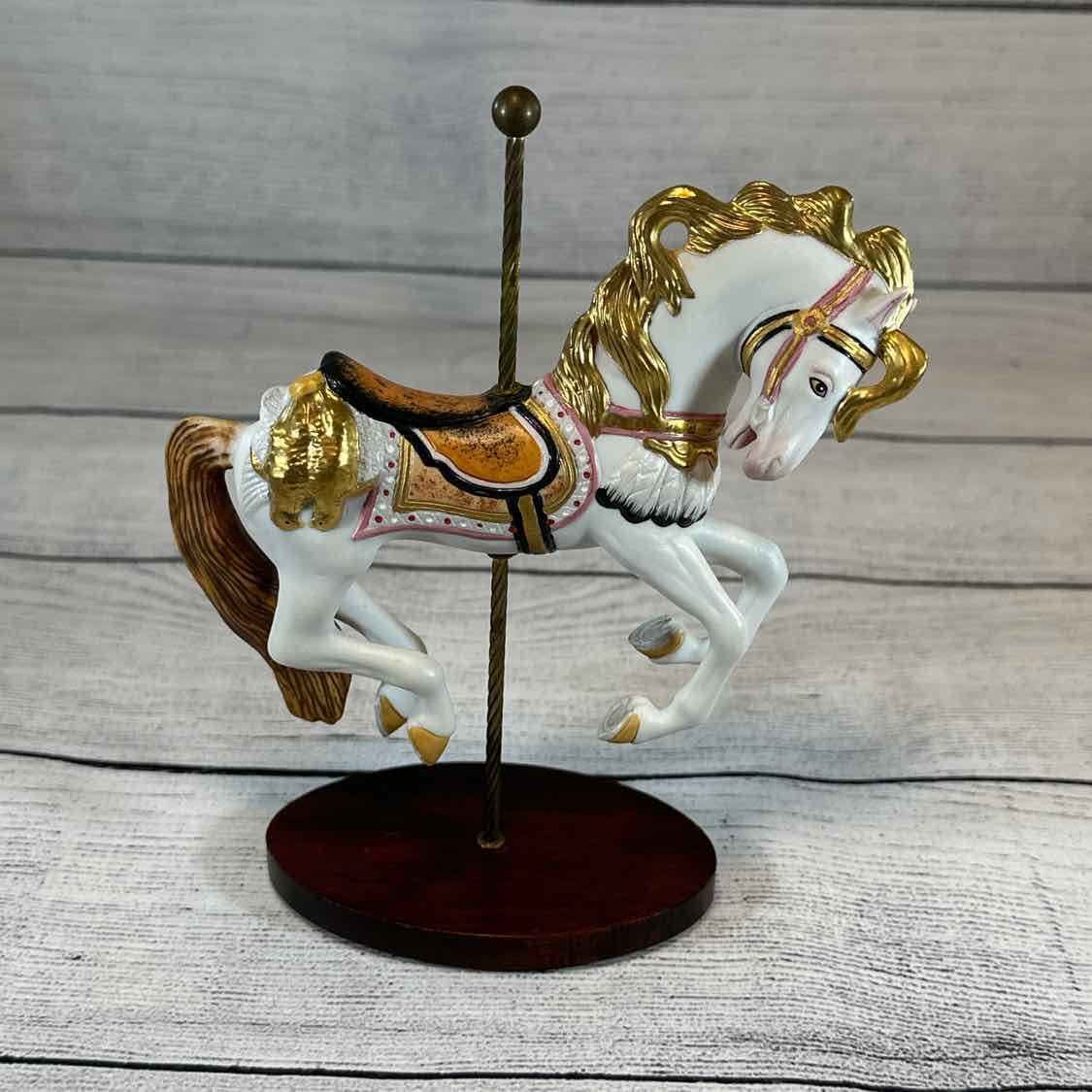 The Franklin Mint Vintage White and Gold Carousel Horse – Good Apple Equine